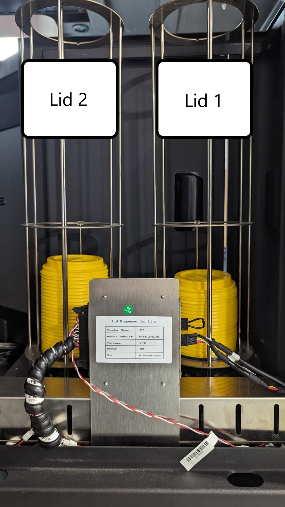 Lid dispenser empty and/or errors